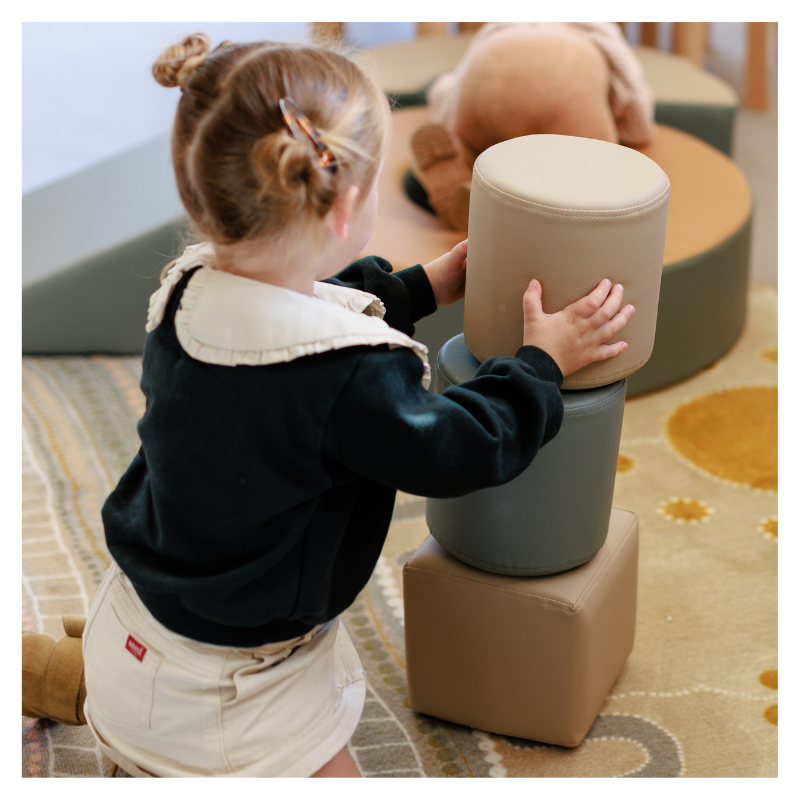 Indigenous 'Representation of Family' Rug - SENSOTEC